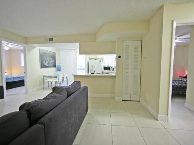 1 Br, 1 bath, Apartment 7020 Rue Granville