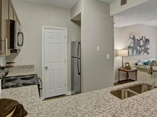 1 Br, 1 bath, Apartment 7150 W Peachtree Dunwoody Road NE