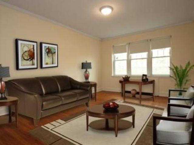 1 Br, 1 bath, Apartment 71 Kilsyth Rd