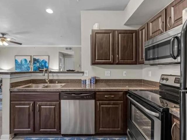1 Br, 1 bath, Apartment 7200 Preston Road