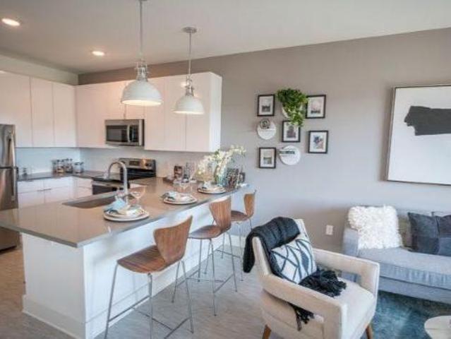 1 Br, 1 bath, Apartment 720 Ralph McGill Blvd NE