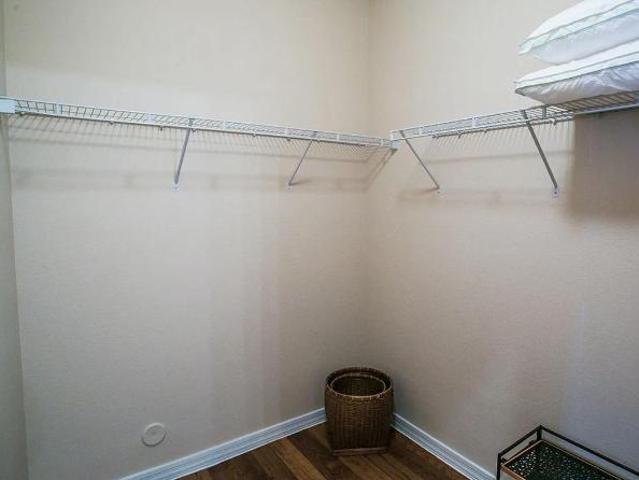 1 Br, 1 bath, Apartment 7311 E Southern Ave