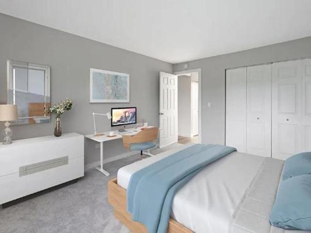 1 Br, 1 bath, Apartment 7499 Woodward Ave