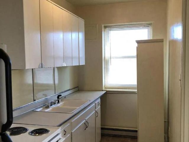 1 Br, 1 bath, Apartment 740 Smallwood Dr