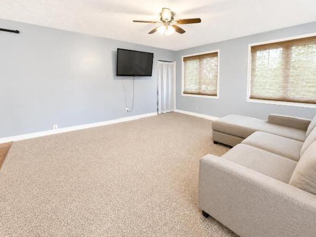 1 Br, 1 bath, Apartment 741 Trinity Street