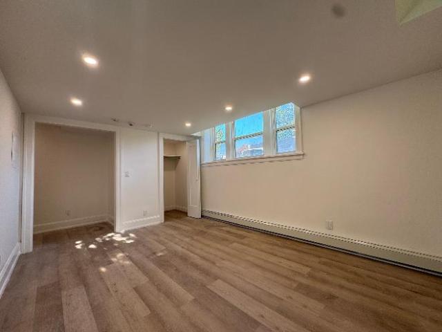 1 Br, 1 bath, Apartment 74 Shepherd Street West