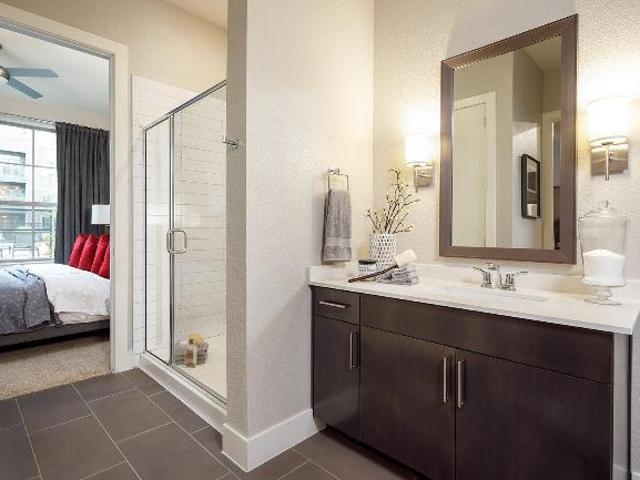1 Br, 1 bath, Apartment 751 North Main Street