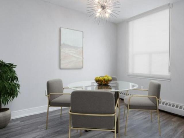 1 Br, 1 bath, Apartment 75 Eastdale Ave