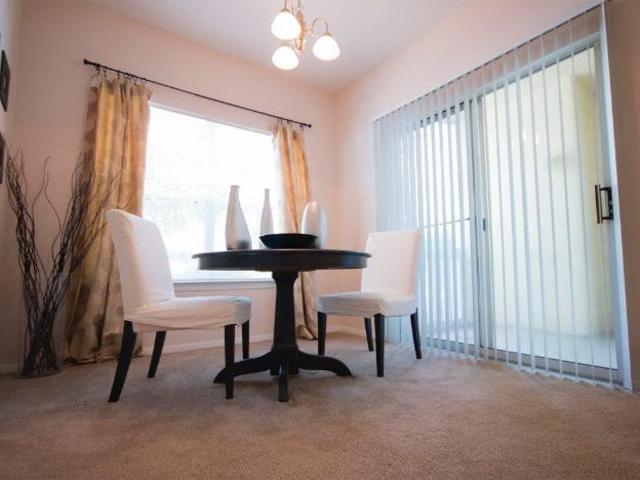1 Br, 1 bath, Apartment 7601 Waterford Square Dr