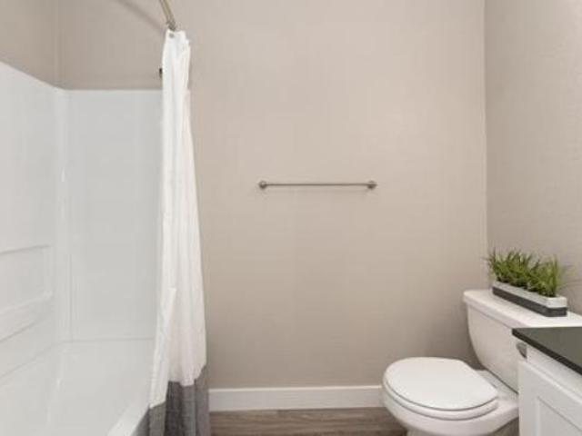 1 Br, 1 bath, Apartment 7740 Watt Ave