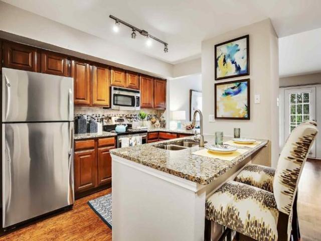 1 Br, 1 bath, Apartment 7777 Glen America Drive