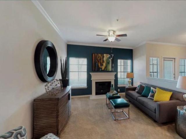 1 Br, 1 bath, Apartment 777 Fairway Dr