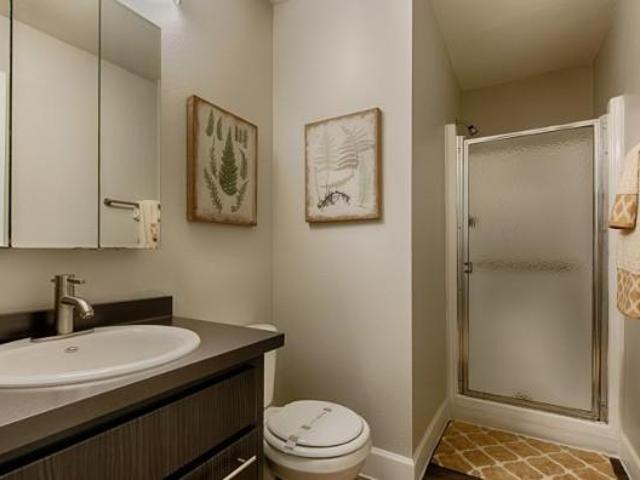 1 Br, 1 bath, Apartment 7791 E Osborn Rd