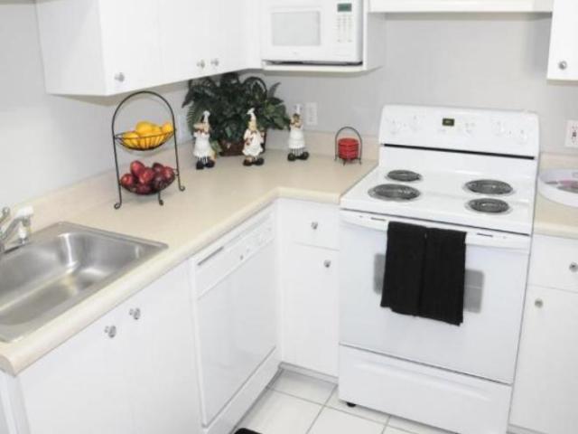1 Br, 1 bath, Apartment 7707 NW 7th Street