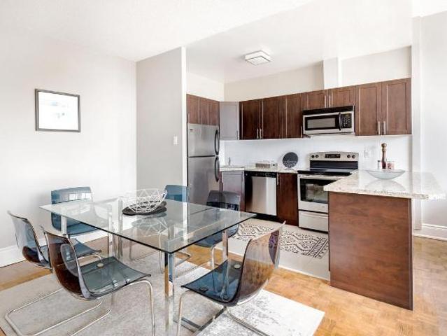 1 Br, 1 bath, Apartment 77 Gerrard St W