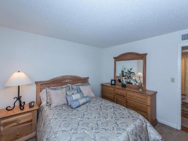 1 Br, 1 bath, Apartment 78 Ashley Hall Plantation Rd