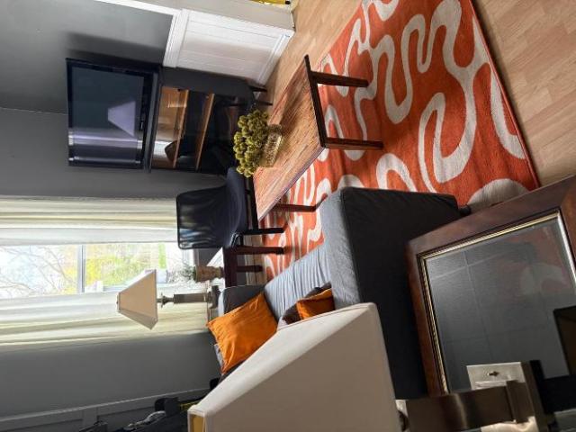 1 Br, 1 bath, Apartment 78 King Street East