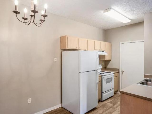 1 Br, 1 bath, Apartment 78 Wisteria Dr