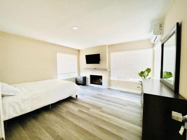 1 Br, 1 bath, Apartment 7995 Montara Ave