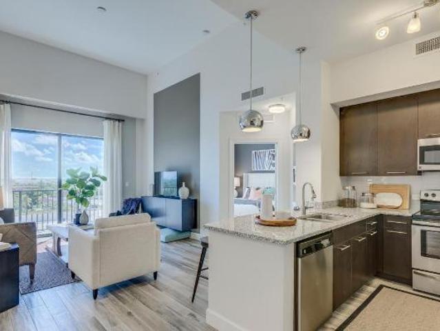 1 Br, 1 bath, Apartment 8150 SW 72nd Avenue