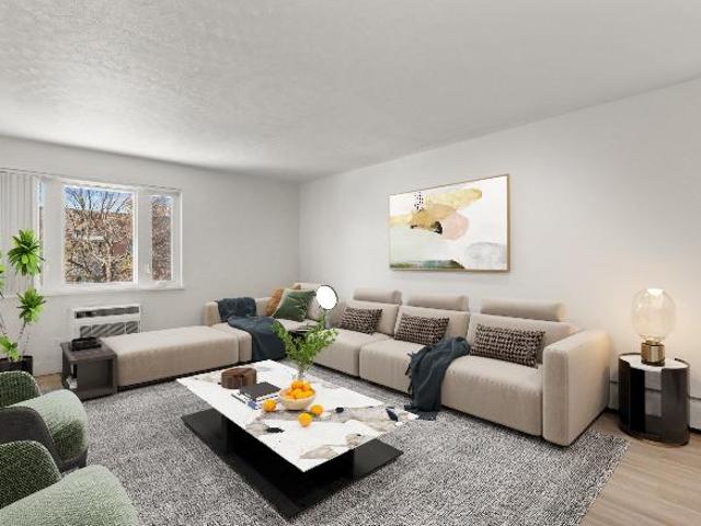 1 Br, 1 bath, Apartment 816 N Cherry Street