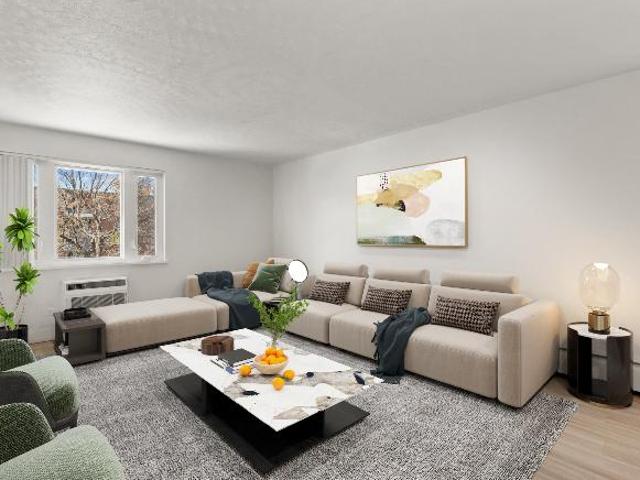 1 Br, 1 bath, Apartment 816 N Cherry Street
