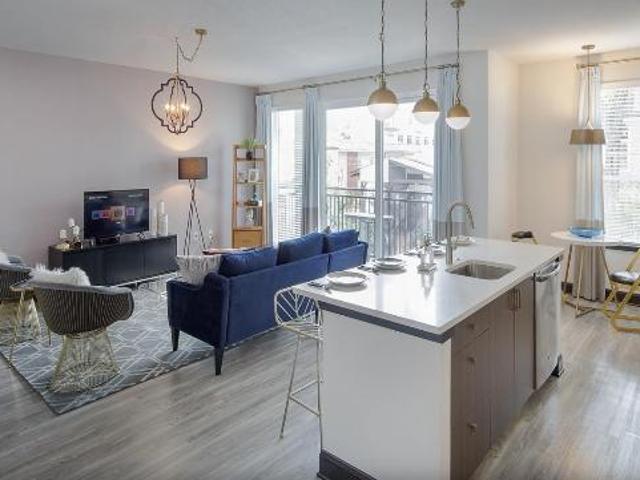 1 Br, 1 bath, Apartment 811 Juniper Street