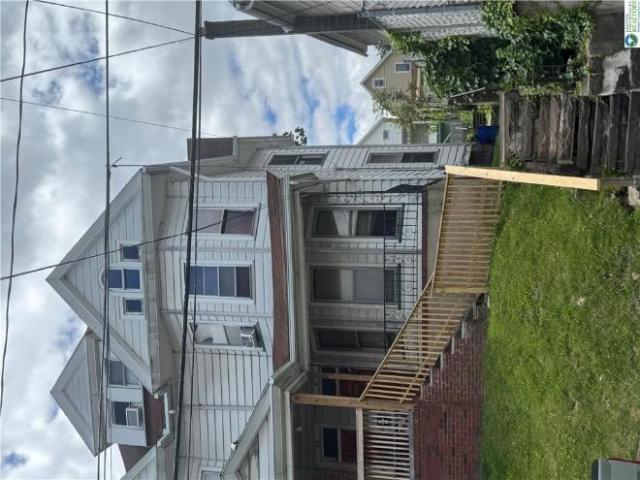 1 Br, 1 bath, Apartment 81 Dana Street
