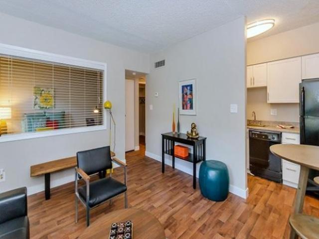 1 Br, 1 bath, Apartment 825 W Osborn Rd