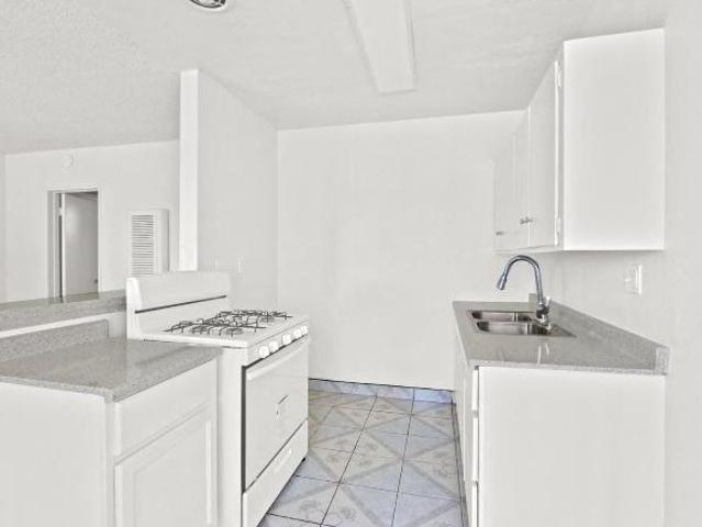 1 Br, 1 bath, Apartment 8342 8402 Westminster Blvd
