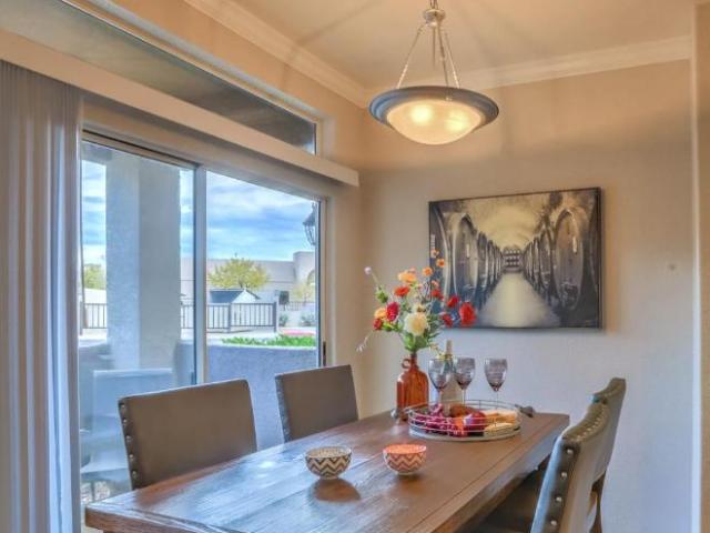 1 Br, 1 bath, Apartment 8300 Wyoming Blvd NE