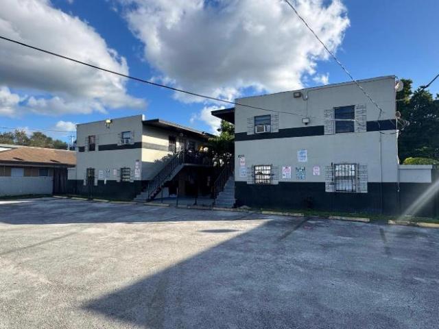 1 Br, 1 bath, Apartment 844 NW 70 St