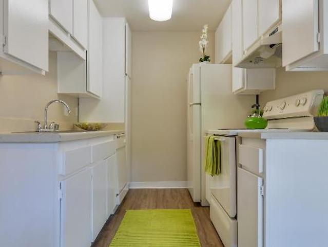 1 Br, 1 bath, Apartment 8563 Lake Murray Blvd