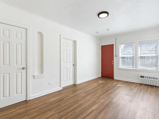 1 Br, 1 bath, Apartment 8500 East Colfax Avenue