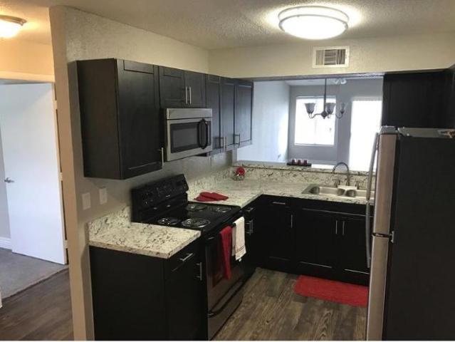 1 Br, 1 bath, Apartment 8650 NW 61st Terrace
