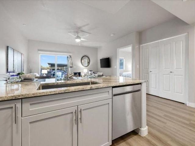 1 Br, 1 bath, Apartment 8683 E Commons Cir
