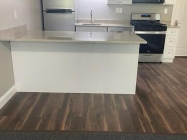 1 Br, 1 bath, Apartment 879 901 Bernon Street