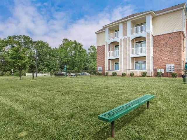 1 Br, 1 bath, Apartment 8800 Meadow Vista Road