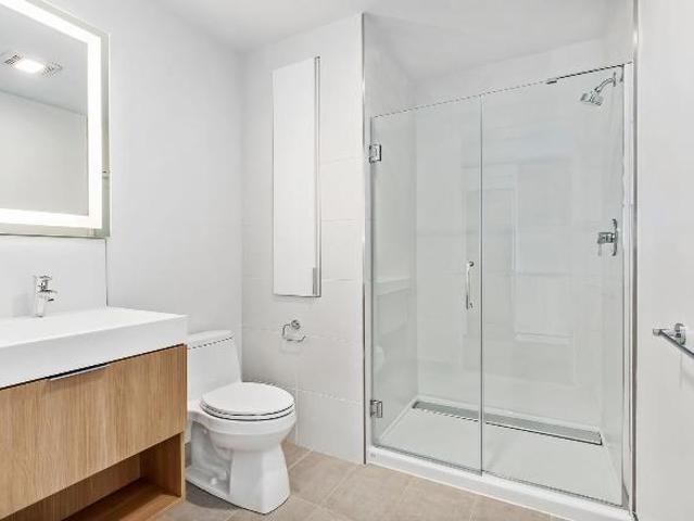 1 Br, 1 bath, Apartment 899 Congress Street