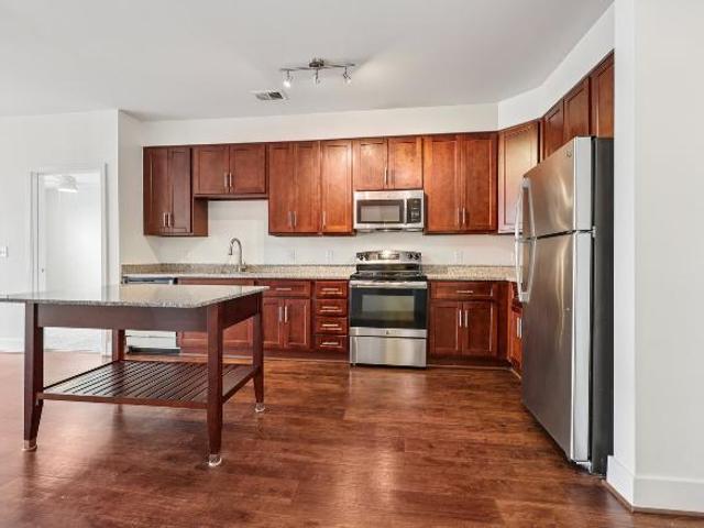 1 Br, 1 bath, Apartment 9142 Richmond Hwy