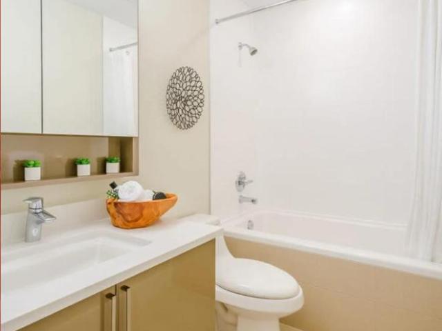 1 Br, 1 bath, Apartment 9100 Duarte Rd