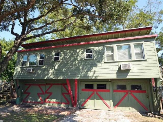 1 Br, 1 bath, Apartment 910 N Washington St