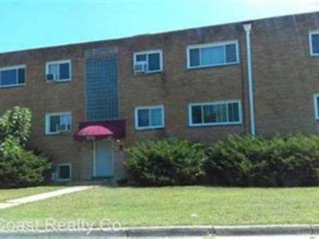 1 Br, 1 bath, Apartment 910 Cherry Drive