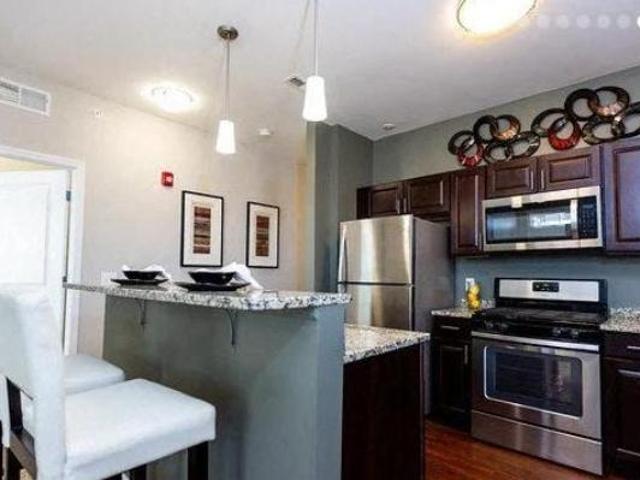 1 Br, 1 bath, Apartment 9123 Cleveland St