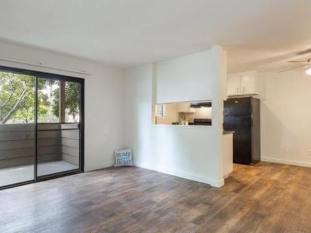 1 Br, 1 bath, Apartment 924 Encinitas Boulevard
