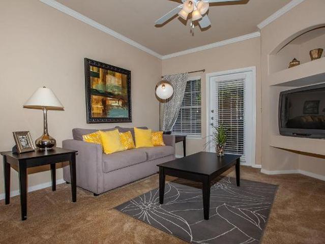 1 Br, 1 bath, Apartment 9399 Wade Boulevard