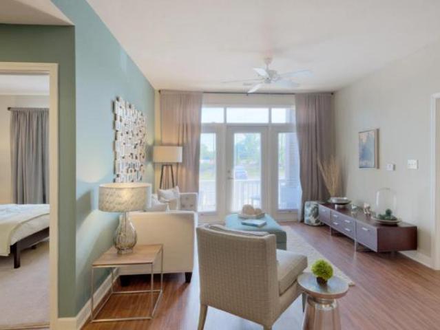 1 Br, 1 bath, Apartment 9415 Lucy Jane Ln
