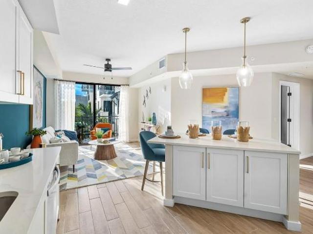 1 Br, 1 bath, Apartment 9420 W 174th St