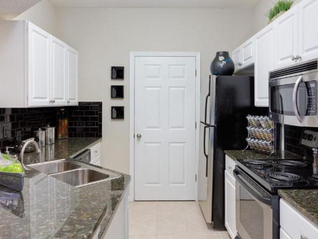 1 Br, 1 bath, Apartment 9700 Medlock Crossing Pkwy