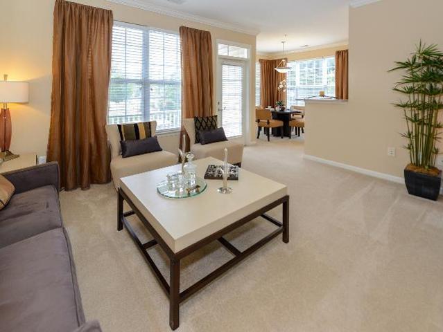 1 Br, 1 bath, Apartment 9901 Gable Ridge Terrace